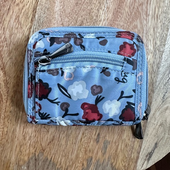 lug | Bags | Lug Splits Wallet In Bsm Blue Floral New | Poshmark
